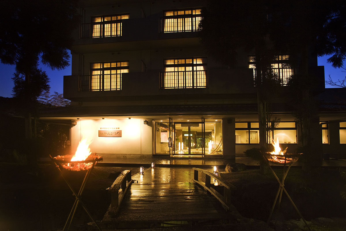 Ebisuya - Tango Hot Spring Inn - Visit Kyotango